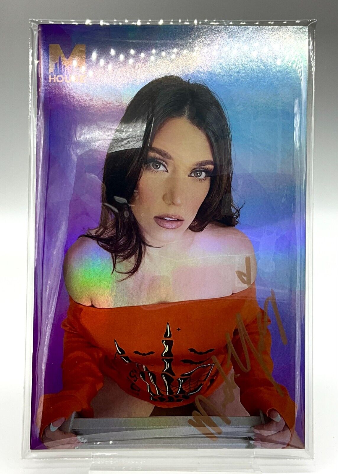 M HOUSE – Ghostcomics